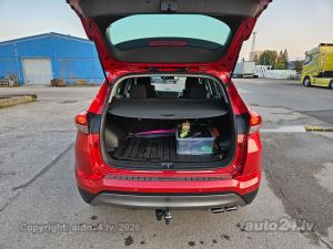 Red Hyundai Tucson 2018 in Tartu, with an engine capacity of 2.00 L and mileage of 193 thousand km for 17700 €, photo 10 on AUTOMOTO.COM.LV