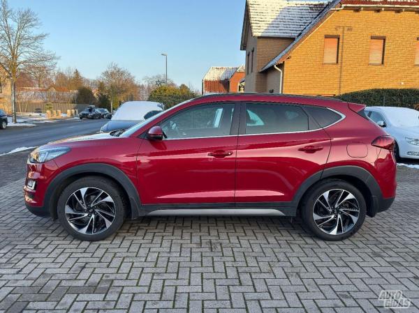 Red Hyundai Tucson 2019 in Kaunas, with an engine capacity of 1.60 L and mileage of 57 thousand km for 22286 €, photo 2 on AUTOMOTO.COM.LV