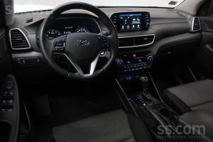 Sarkans Hyundai Tucson 2020 Rīga, ar dzinēja tilpumu 1.60 L un nobraukumu 60 tūkst. km par 17990 €, foto 13 vietnē AUTOMOTO.COM.LV