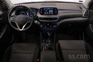 Sarkans Hyundai Tucson 2020 Rīga, ar dzinēja tilpumu 1.60 L un nobraukumu 60 tūkst. km par 17990 €, foto 14 vietnē AUTOMOTO.COM.LV