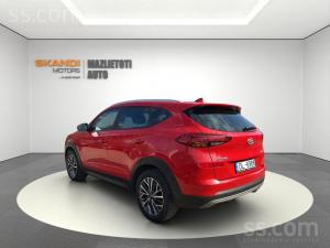 Sarkans Hyundai Tucson 2020 Rīga, ar dzinēja tilpumu 1.60 L un nobraukumu 143 tūkst. km par 15990 €, foto 5 vietnē AUTOMOTO.COM.LV