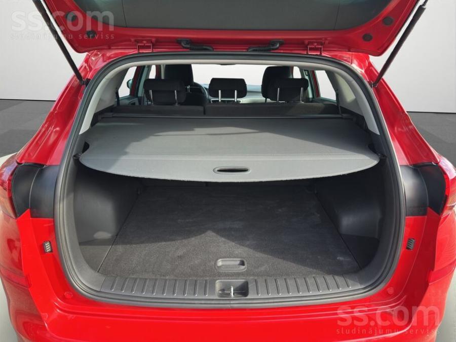 Sarkans Hyundai Tucson 2020 Rīga, ar dzinēja tilpumu 1.60 L un nobraukumu 143 tūkst. km par 15990 €, foto 18 vietnē AUTOMOTO.COM.LV