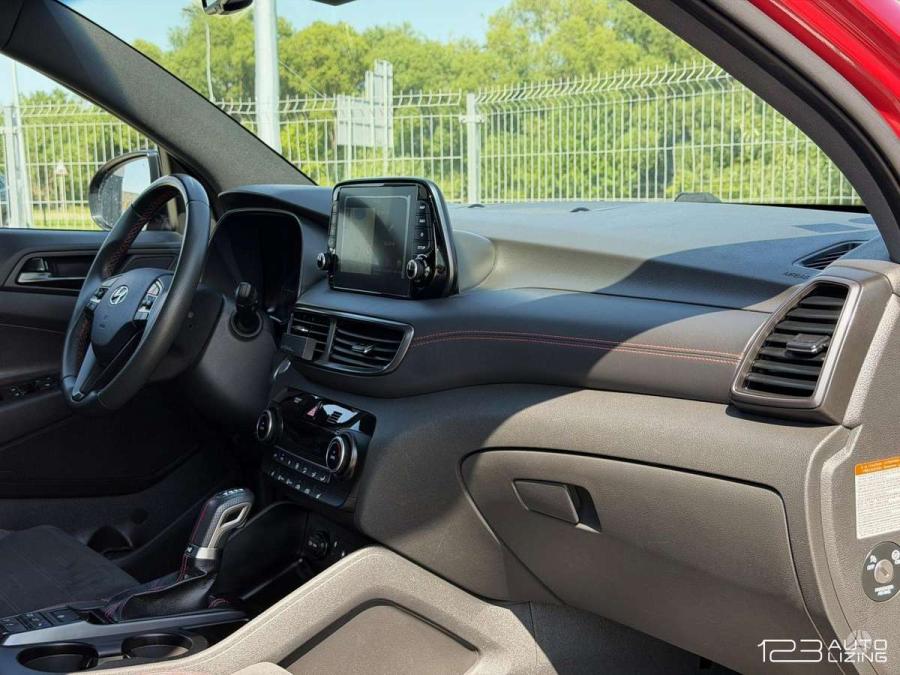 Sarkans Hyundai Tucson 2020 Tauragė, ar dzinēja tilpumu 1.60 L un nobraukumu 113 tūkst. km par 15800 €, foto 17 vietnē AUTOMOTO.COM.LV