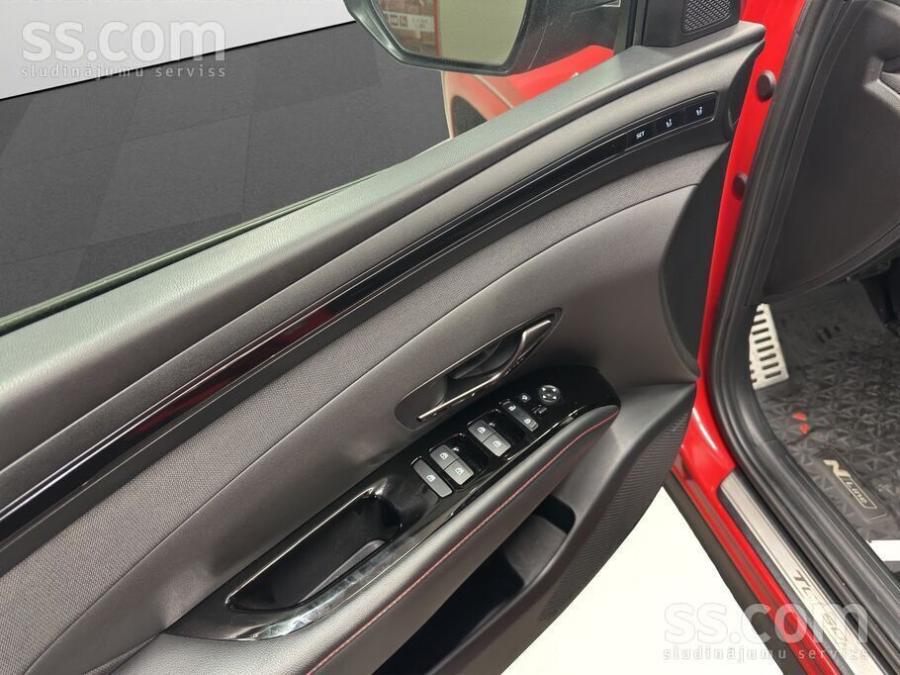 Sarkans Hyundai Tucson 2021 Rīga, ar dzinēja tilpumu 1.60 L un nobraukumu 70 tūkst. km par 23290 €, foto 13 vietnē AUTOMOTO.COM.LV