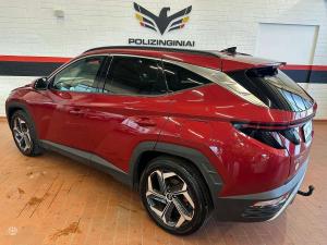 Red Hyundai Tucson 2021 in Kaunas, with an engine capacity of 1.60 L and mileage of 95 thousand km for 21600 €, photo 5 on AUTOMOTO.COM.LV