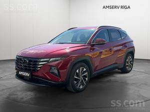 Sarkans Hyundai Tucson 2021 Rīga, ar dzinēja tilpumu 1.60 L un nobraukumu 79 tūkst. km par 19400 €, foto  vietnē AUTOMOTO.COM.LV