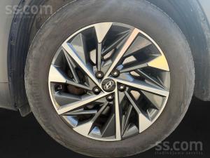 Sarkans Hyundai Tucson 2021 Rīga, ar dzinēja tilpumu 1.60 L un nobraukumu 79 tūkst. km par 19400 €, foto 16 vietnē AUTOMOTO.COM.LV