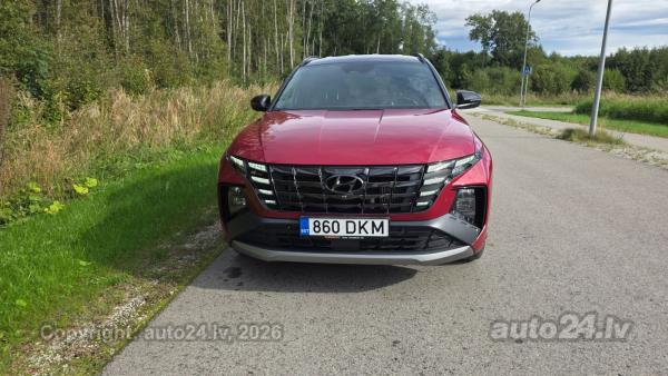 Red Hyundai Tucson 2021 in Tallinn, with an engine capacity of 1.60 L and mileage of 45 thousand km for 25999 €, photo 5 on AUTOMOTO.COM.LV