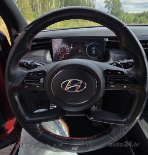 Red Hyundai Tucson 2021 in Tallinn, with an engine capacity of 1.60 L and mileage of 45 thousand km for 25999 €, photo 19 on AUTOMOTO.COM.LV