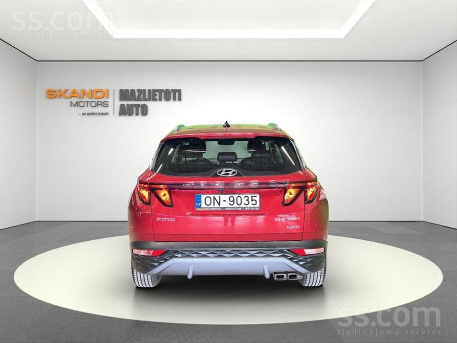 Sarkans Hyundai Tucson 2021 Rīga, ar dzinēja tilpumu 1.60 L un nobraukumu 130 tūkst. km par 21990 €, foto 6 vietnē AUTOMOTO.COM.LV
