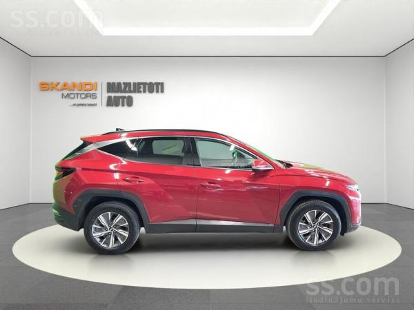 Sarkans Hyundai Tucson 2021 Rīga, ar dzinēja tilpumu 1.60 L un nobraukumu 130 tūkst. km par 21990 €, foto 8 vietnē AUTOMOTO.COM.LV