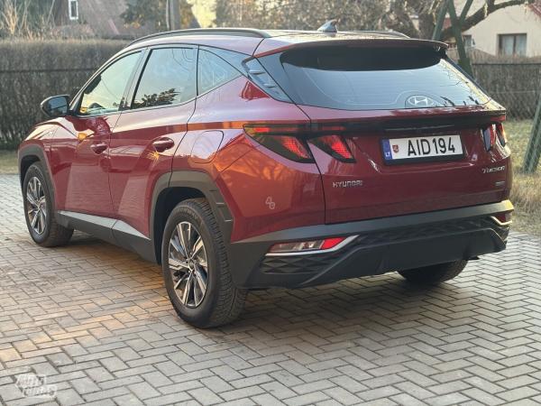 Sarkans Hyundai Tucson 2022 Viļņa, ar dzinēja tilpumu 1.60 L un nobraukumu 180 tūkst. km par 16800 €, foto 3 vietnē AUTOMOTO.COM.LV
