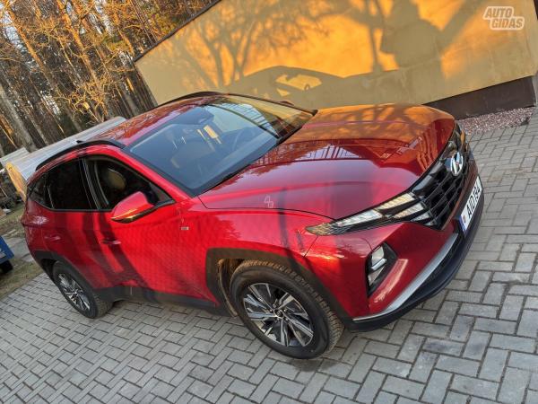 Sarkans Hyundai Tucson 2022 Viļņa, ar dzinēja tilpumu 1.60 L un nobraukumu 180 tūkst. km par 16800 €, foto 9 vietnē AUTOMOTO.COM.LV