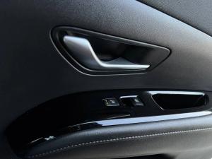 Sarkans Hyundai Tucson 2022 Rīga, ar dzinēja tilpumu 1.60 L un nobraukumu 85 tūkst. km par 21990 €, foto 29 vietnē AUTOMOTO.COM.LV