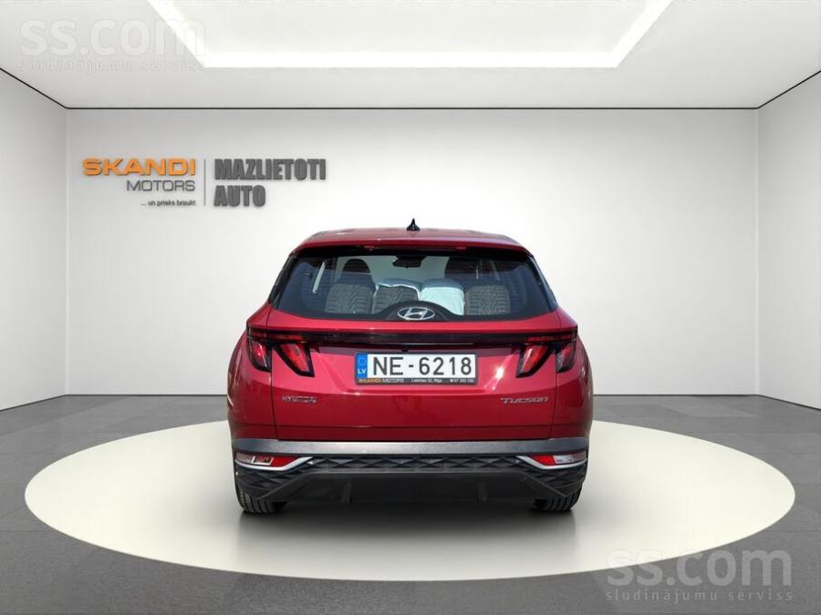 Sarkans Hyundai Tucson 2022 Rīga, ar dzinēja tilpumu 1.60 L un nobraukumu 44 tūkst. km par 18490 €, foto 6 vietnē AUTOMOTO.COM.LV