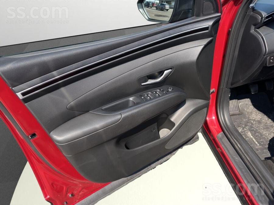 Sarkans Hyundai Tucson 2022 Rīga, ar dzinēja tilpumu 1.60 L un nobraukumu 44 tūkst. km par 18490 €, foto 13 vietnē AUTOMOTO.COM.LV
