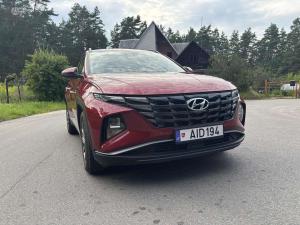 Red Hyundai Tucson 2022 in Vilnius, with an engine capacity of 1.60 L and mileage of 180 thousand km for 16500 €, photo  on AUTOMOTO.COM.LV