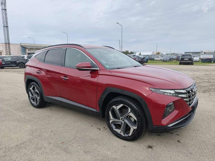 Sarkans Hyundai Tucson 2022 Šauļi, ar dzinēja tilpumu 1.60 L un nobraukumu 41 tūkst. km par 18900 €, foto 3 vietnē AUTOMOTO.COM.LV