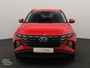 Red Hyundai Tucson 2023 in Vilnius, with an engine capacity of 1.60 L and mileage of 181 thousand km for 20899 €, photo 4 on AUTOMOTO.COM.LV