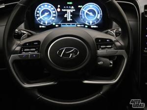 Red Hyundai Tucson 2023 in Vilnius, with an engine capacity of 1.60 L and mileage of 181 thousand km for 20899 €, photo 19 on AUTOMOTO.COM.LV