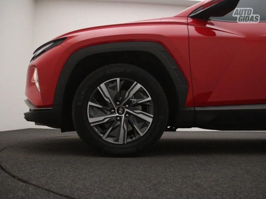 Red Hyundai Tucson 2023 in Vilnius, with an engine capacity of 1.60 L and mileage of 181 thousand km for 20899 €, photo 28 on AUTOMOTO.COM.LV