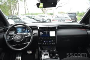 Sarkans Hyundai Tucson 2023 Kuldīga, ar dzinēja tilpumu 1.60 L un nobraukumu 0 tūkst. km par 24990 €, foto 27 vietnē AUTOMOTO.COM.LV