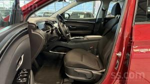 Red Hyundai Tucson 2023 in Riga, with an engine capacity of 1.60 L and mileage of 53 thousand km for 25500 €, photo 11 on AUTOMOTO.COM.LV