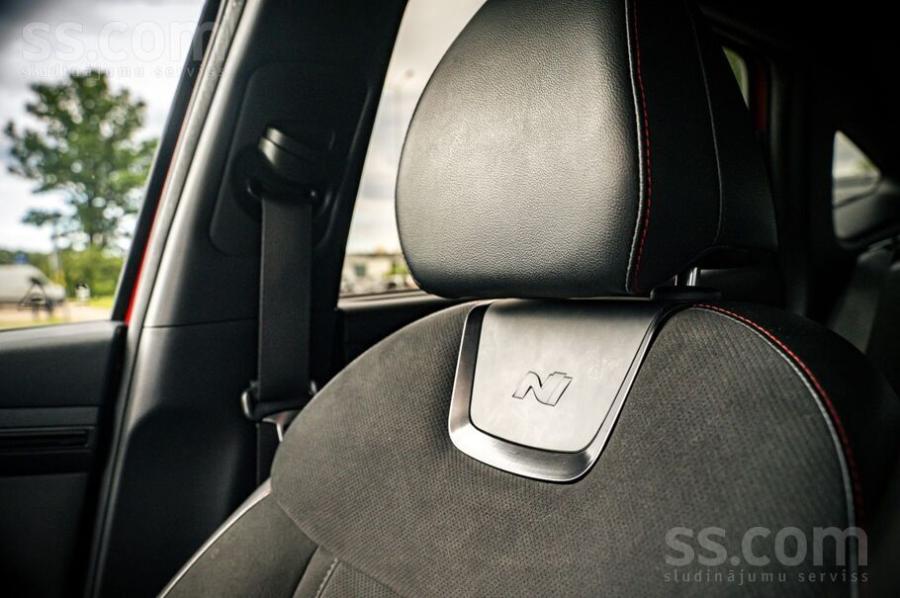 Sarkans Hyundai Tucson 2023 Rīga, ar dzinēja tilpumu 1.60 L un nobraukumu 104 tūkst. km par 21990 €, foto 24 vietnē AUTOMOTO.COM.LV