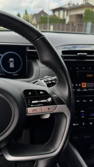 Sarkans Hyundai Tucson 2023 Rīga, ar dzinēja tilpumu 1.60 L un nobraukumu 88 tūkst. km par 23950 €, foto 29 vietnē AUTOMOTO.COM.LV