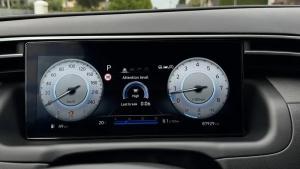 Sarkans Hyundai Tucson 2023 Rīga, ar dzinēja tilpumu 1.60 L un nobraukumu 88 tūkst. km par 23950 €, foto 32 vietnē AUTOMOTO.COM.LV
