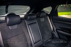 Red Hyundai Tucson 2023 in Riga, with an engine capacity of 1.60 L and mileage of 104 thousand km for 21990 €, photo 19 on AUTOMOTO.COM.LV