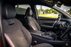 Sarkans Hyundai Tucson 2023 Rīga, ar dzinēja tilpumu 1.60 L un nobraukumu 104 tūkst. km par 21990 €, foto 13 vietnē AUTOMOTO.COM.LV