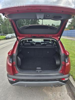 Sarkans Hyundai Tucson 2023 Rīga, ar dzinēja tilpumu 1.60 L un nobraukumu 43 tūkst. km par 25500 €, foto 6 vietnē AUTOMOTO.COM.LV