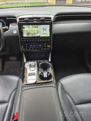 Sarkans Hyundai Tucson 2023 Rīga, ar dzinēja tilpumu 1.60 L un nobraukumu 43 tūkst. km par 25500 €, foto 8 vietnē AUTOMOTO.COM.LV