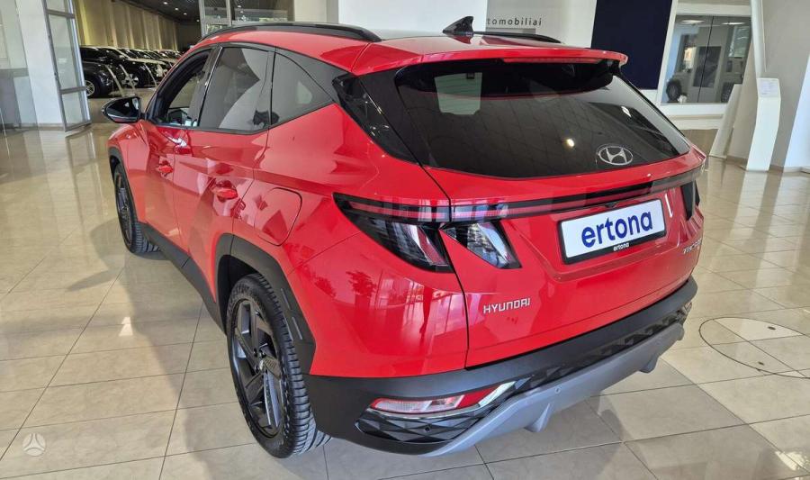 Sarkans Hyundai Tucson 2023 Šauļi, ar dzinēja tilpumu 1.60 L un nobraukumu 47 tūkst. km par 24800 €, foto 4 vietnē AUTOMOTO.COM.LV