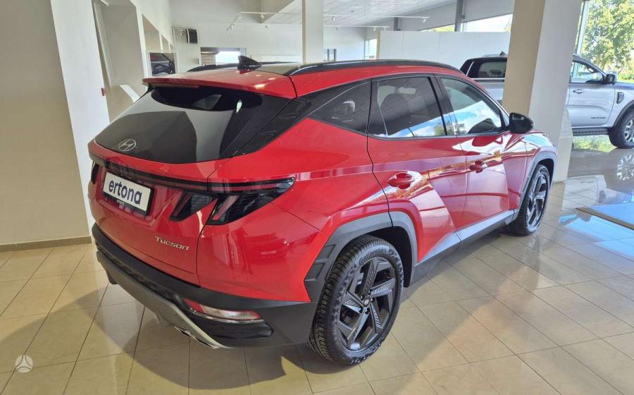 Sarkans Hyundai Tucson 2023 Šauļi, ar dzinēja tilpumu 1.60 L un nobraukumu 47 tūkst. km par 24800 €, foto 5 vietnē AUTOMOTO.COM.LV