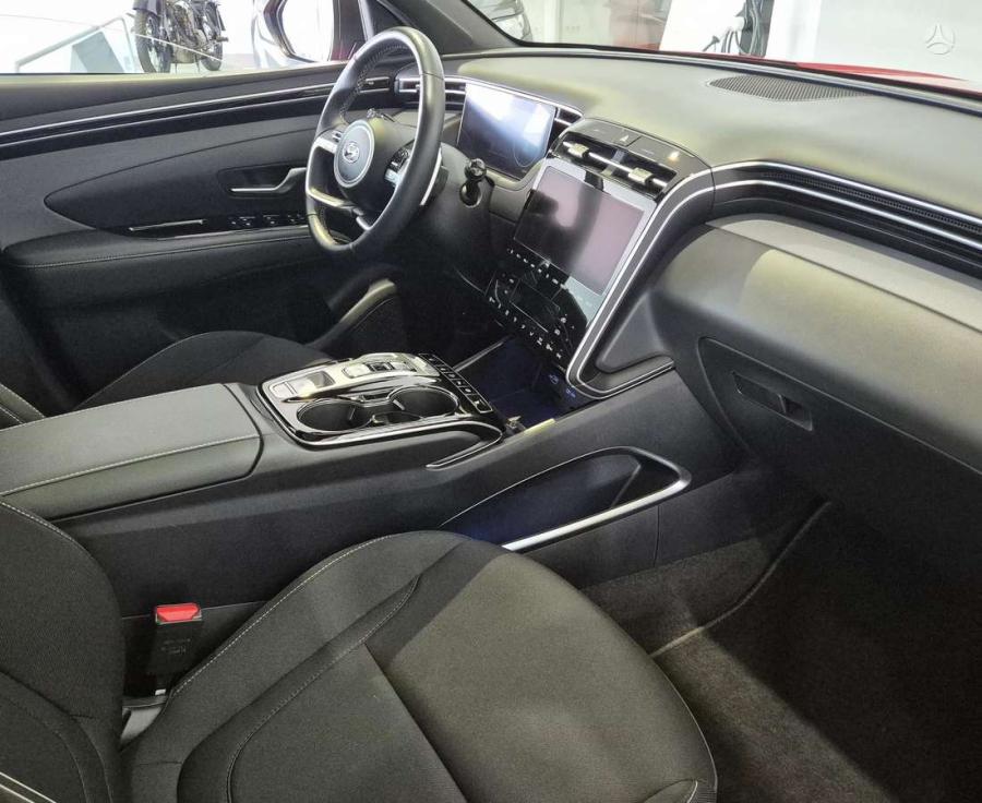 Sarkans Hyundai Tucson 2023 Šauļi, ar dzinēja tilpumu 1.60 L un nobraukumu 47 tūkst. km par 24800 €, foto 18 vietnē AUTOMOTO.COM.LV