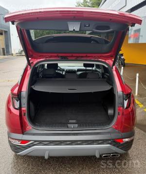 Sarkans Hyundai Tucson 2023 Rīga, ar dzinēja tilpumu 1.60 L un nobraukumu 69 tūkst. km par 22900 €, foto 12 vietnē AUTOMOTO.COM.LV