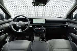 Sarkans Hyundai Tucson 2025 Mārupe, ar dzinēja tilpumu 1.60 L un nobraukumu 6 tūkst. km par 31300 €, foto 7 vietnē AUTOMOTO.COM.LV