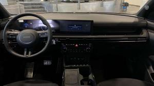 Red Hyundai Tucson 2026 in Vilnius, with an engine capacity of 1.60 L and mileage of 0 thousand km for 36999 €, photo 12 on AUTOMOTO.COM.LV
