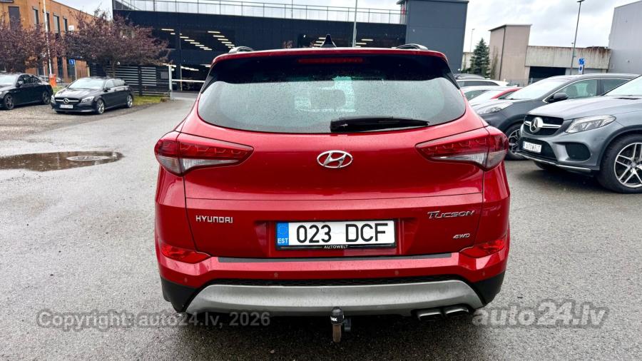 Sarkans Hyundai Tucson 2017 Tallina, ar dzinēja tilpumu 1.60 L un nobraukumu 115 tūkst. km par 13900 €, foto 10 vietnē AUTOMOTO.COM.LV