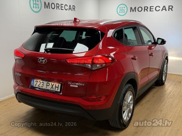 Sarkans Hyundai Tucson 2018 Tallina, ar dzinēja tilpumu 1.70 L un nobraukumu 165 tūkst. km par 10900 €, foto 4 vietnē AUTOMOTO.COM.LV