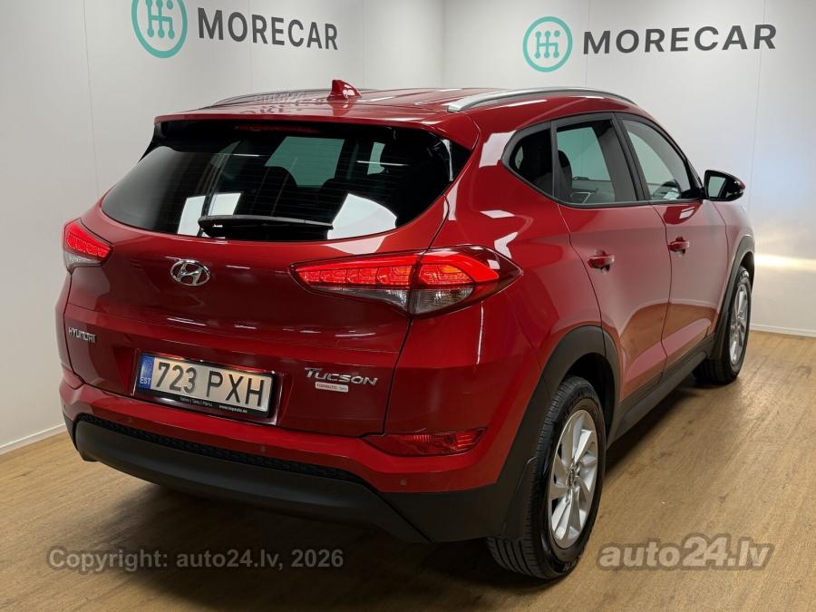 Sarkans Hyundai Tucson 2018 Tallina, ar dzinēja tilpumu 1.70 L un nobraukumu 165 tūkst. km par 10900 €, foto 5 vietnē AUTOMOTO.COM.LV