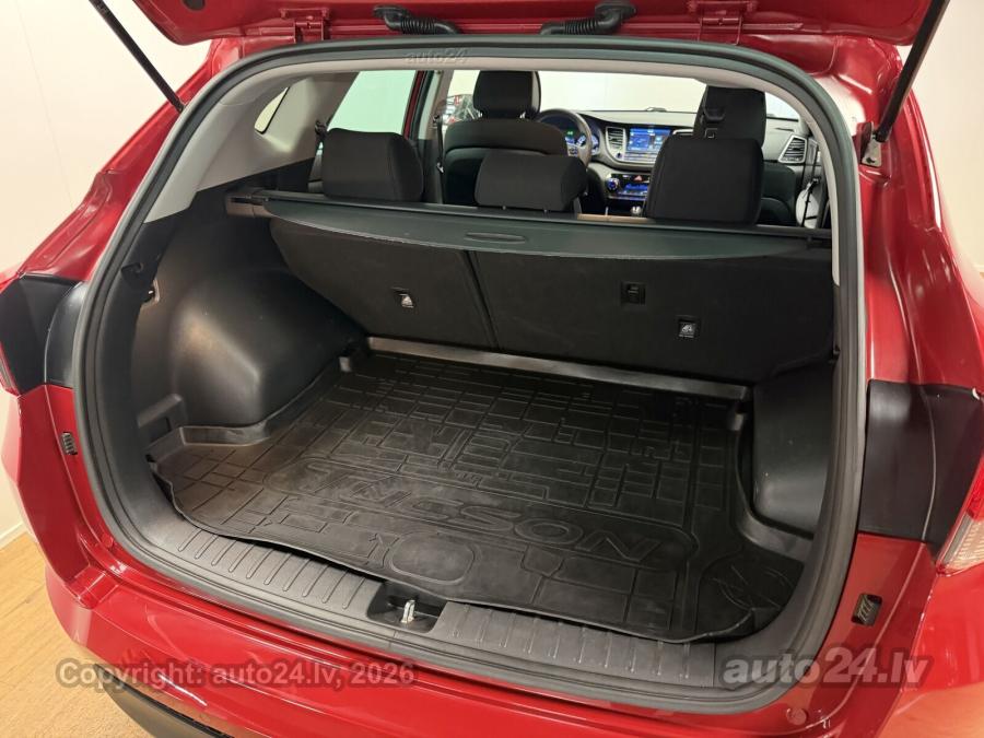 Sarkans Hyundai Tucson 2018 Tallina, ar dzinēja tilpumu 1.70 L un nobraukumu 165 tūkst. km par 10900 €, foto 9 vietnē AUTOMOTO.COM.LV
