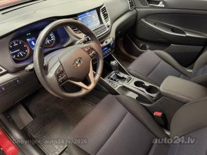 Sarkans Hyundai Tucson 2018 Tallina, ar dzinēja tilpumu 1.70 L un nobraukumu 165 tūkst. km par 10900 €, foto 14 vietnē AUTOMOTO.COM.LV