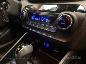Sarkans Hyundai Tucson 2018 Tallina, ar dzinēja tilpumu 1.70 L un nobraukumu 165 tūkst. km par 10900 €, foto 15 vietnē AUTOMOTO.COM.LV