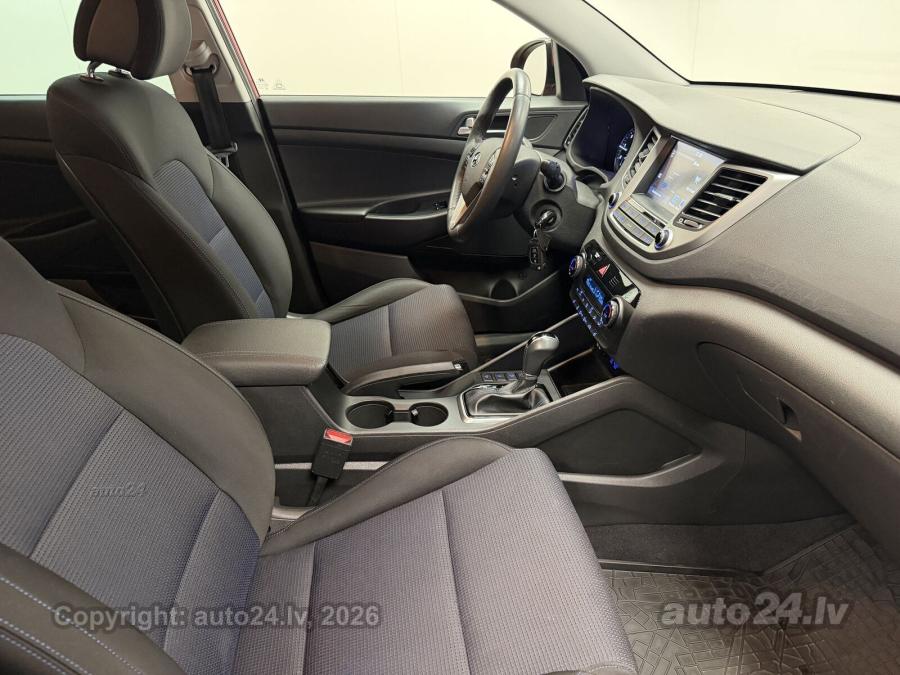 Sarkans Hyundai Tucson 2018 Tallina, ar dzinēja tilpumu 1.70 L un nobraukumu 165 tūkst. km par 10900 €, foto 19 vietnē AUTOMOTO.COM.LV