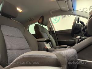 Sarkans Hyundai Tucson 2018 Tallina, ar dzinēja tilpumu 1.70 L un nobraukumu 165 tūkst. km par 10900 €, foto 21 vietnē AUTOMOTO.COM.LV