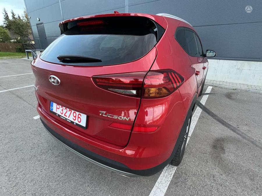 Sarkans Hyundai Tucson 2020 Telšiai, ar dzinēja tilpumu 1.60 L un nobraukumu 160 tūkst. km par 12499 €, foto 12 vietnē AUTOMOTO.COM.LV