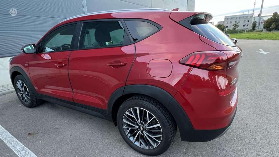 Sarkans Hyundai Tucson 2020 Telšiai, ar dzinēja tilpumu 1.60 L un nobraukumu 160 tūkst. km par 12499 €, foto 15 vietnē AUTOMOTO.COM.LV